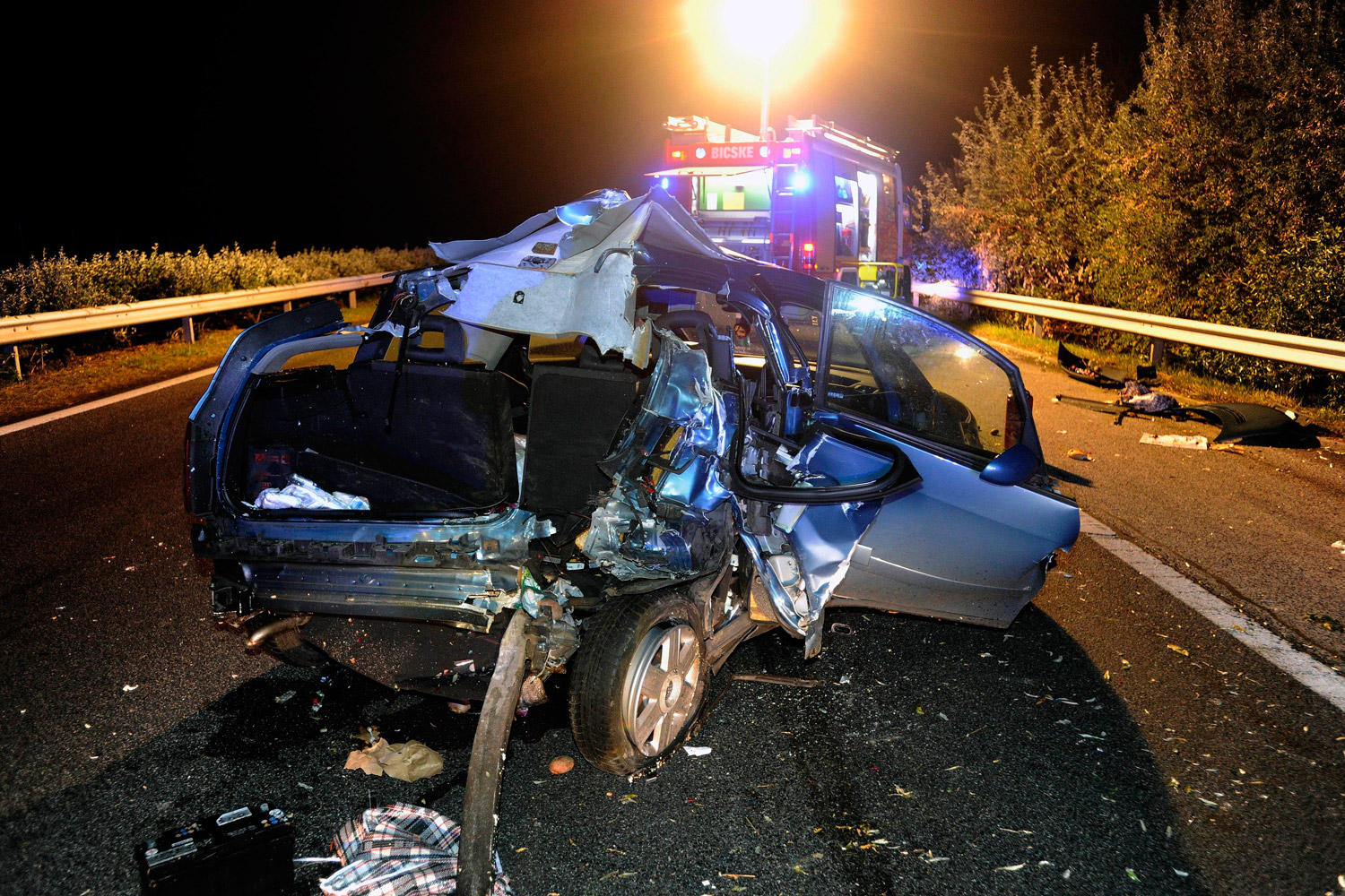 Nyolc sérült az M1-esen, fotókon a karambol - Vezess