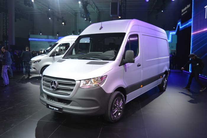 Mercedes-Benz Sprinter 2018 világpremier - Vezess