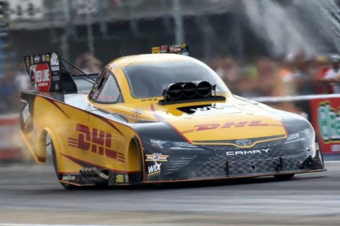 Toyota Camry NHRA J.R. Todd - Vezess