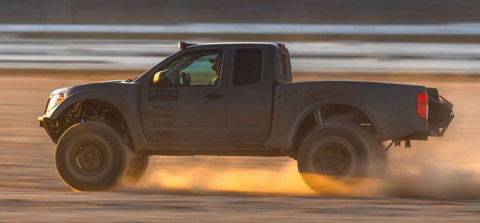 Nissan Frontier Desert Runner | Vezess