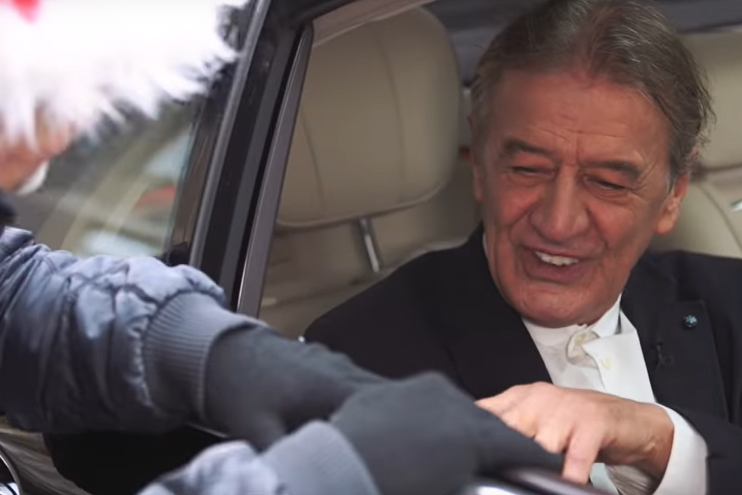 "Ne támaszkodj rá, mert letöröm a kezed!" - Mucsi ismét hozza a ...