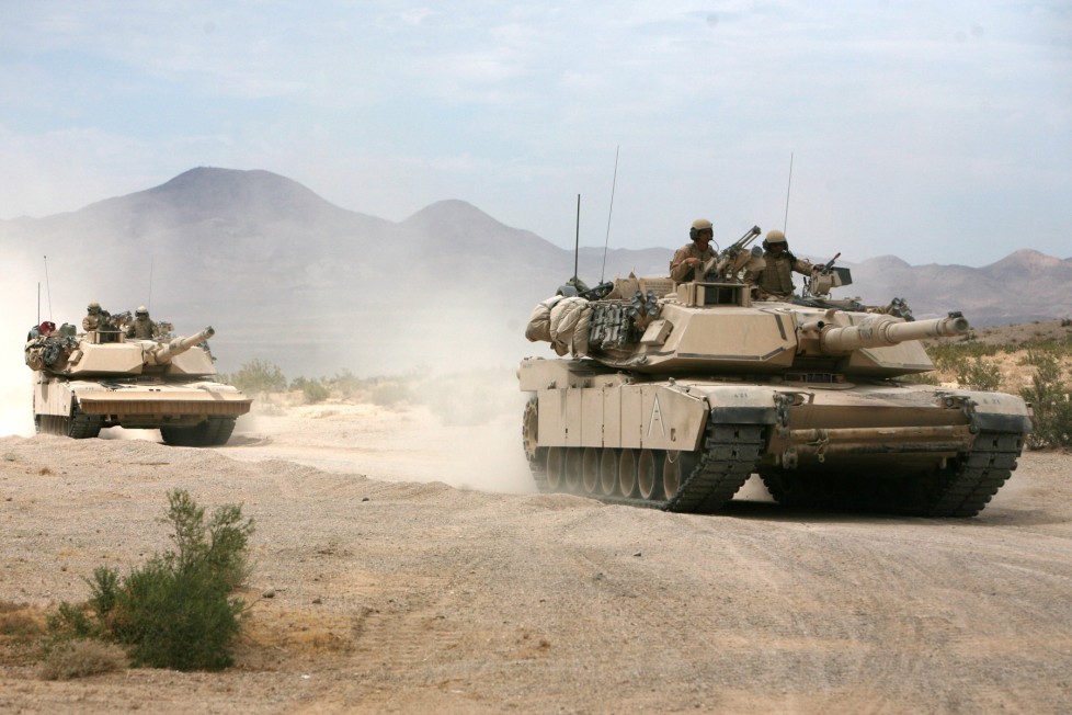 tank harckocsi páncélos | Vezess