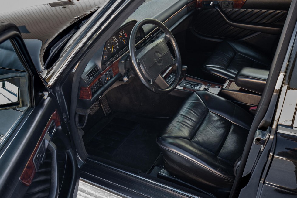 1990 Mercedes S-Class Wagon Caro | Vezess