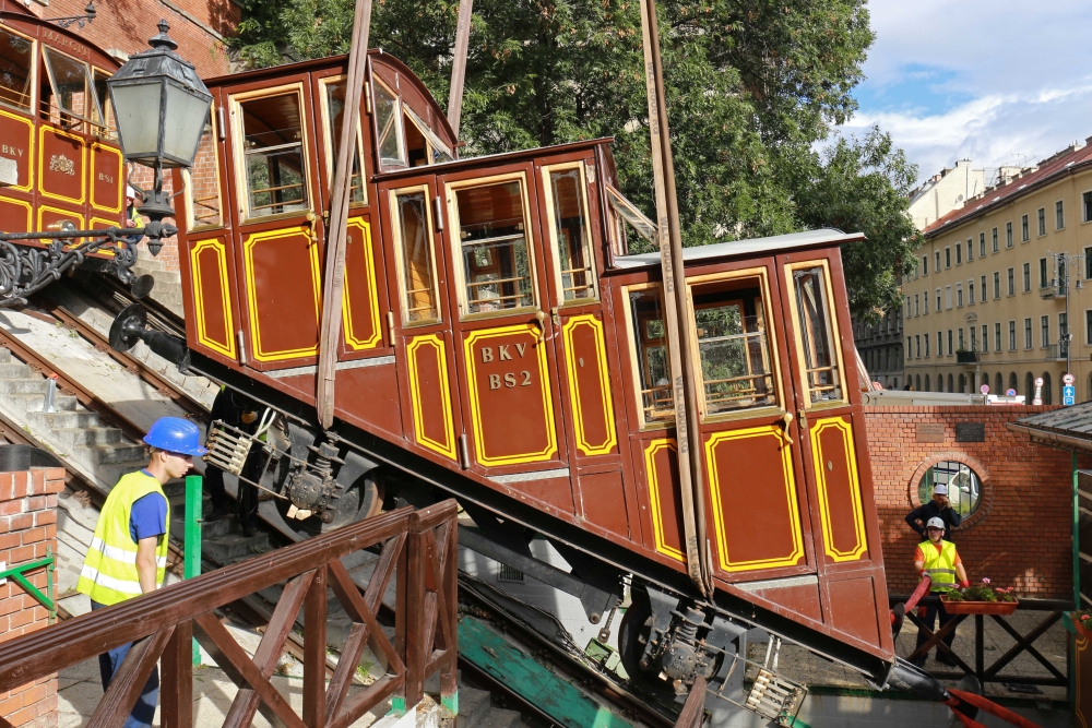 Felújították a Budavári Siklót, jövőre indul újra - Vezess