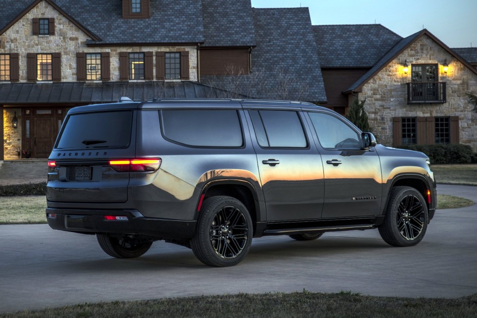 2023 Wagoneer L és Grand Wagoneer L - Vezess