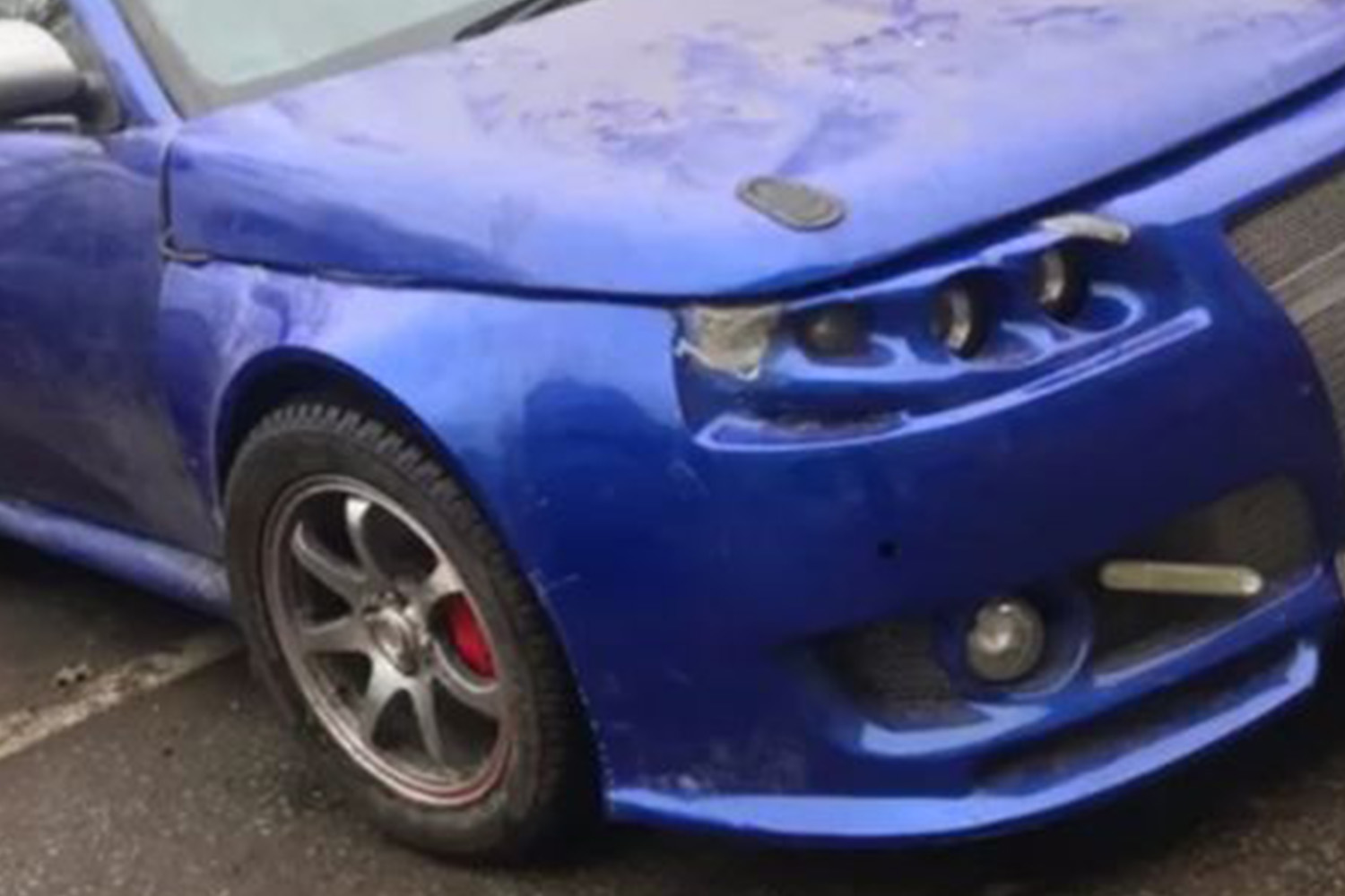 Pusztító Lada 260 lóerővel, halálos iramban - Vezess