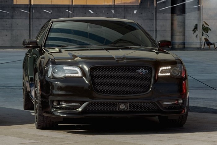 Chrysler 300C 6.4 Hemi V8 2023 | Vezess