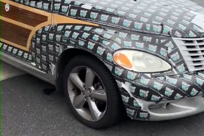 MSCHF Key4All Chrysler PT Cruiser - Vezess