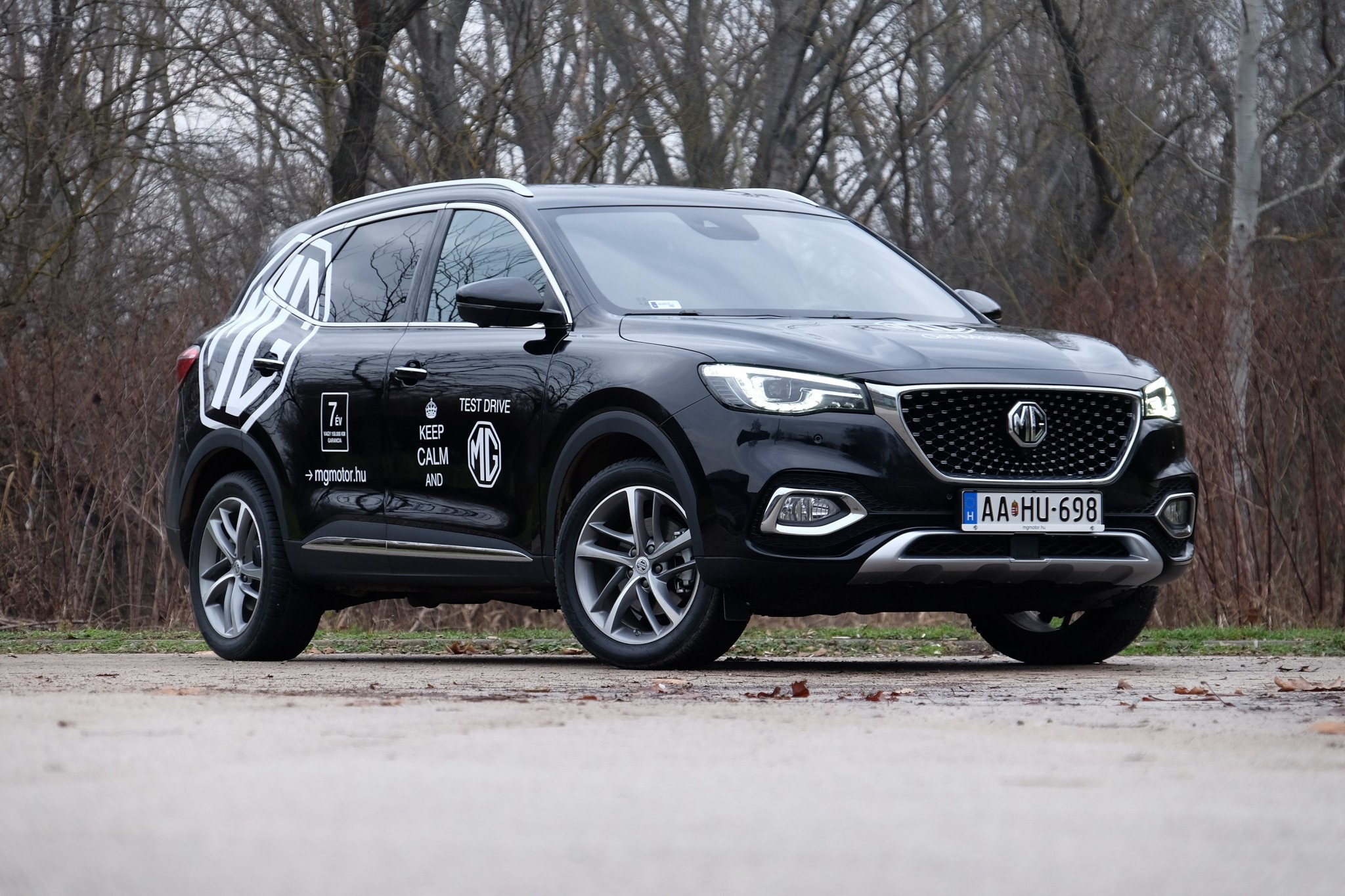 MG HS 1,5 teszt 2023 - Vezess