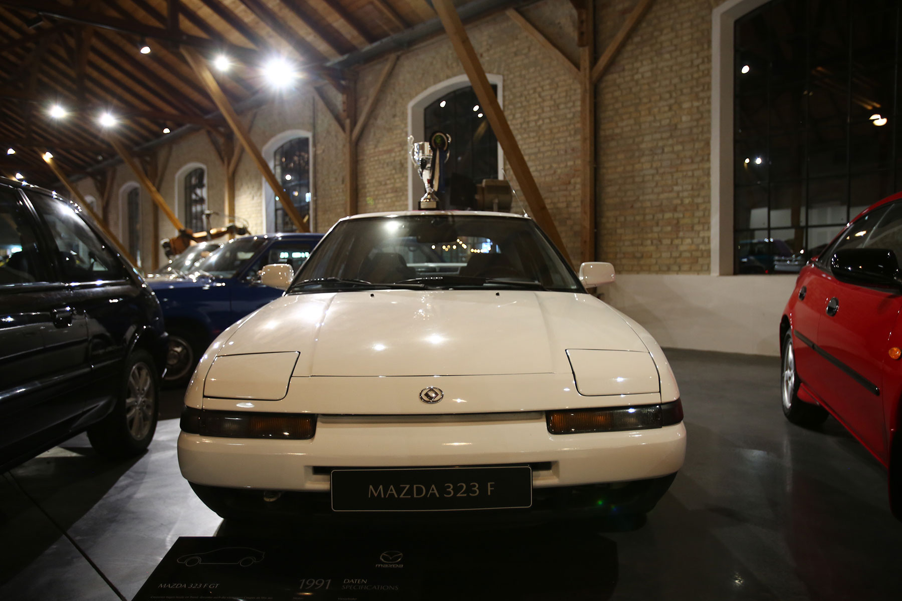 Mazda múzeum Mazda Classic Muzeum Augsburg Frey - Vezess