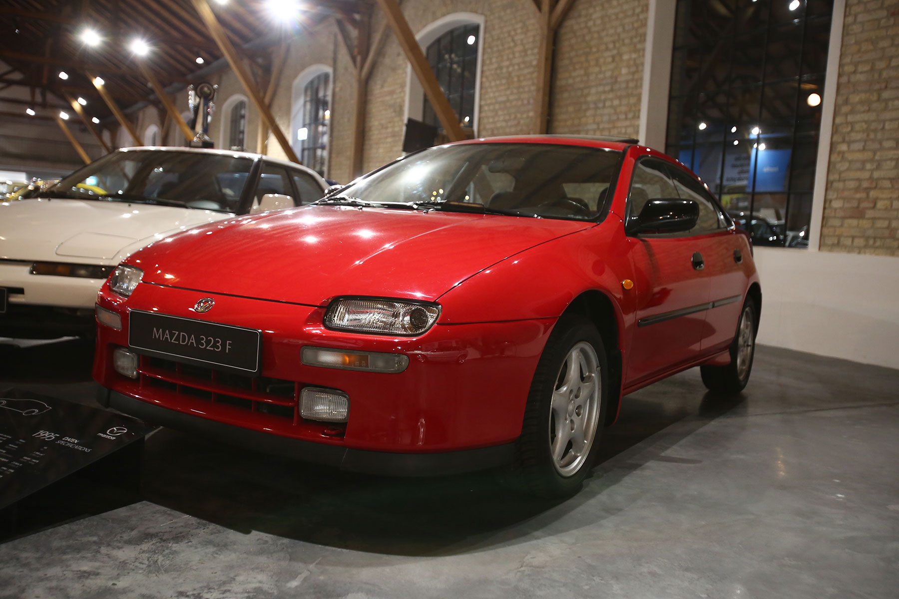 Mazda múzeum Mazda Classic Muzeum Augsburg Frey - Vezess