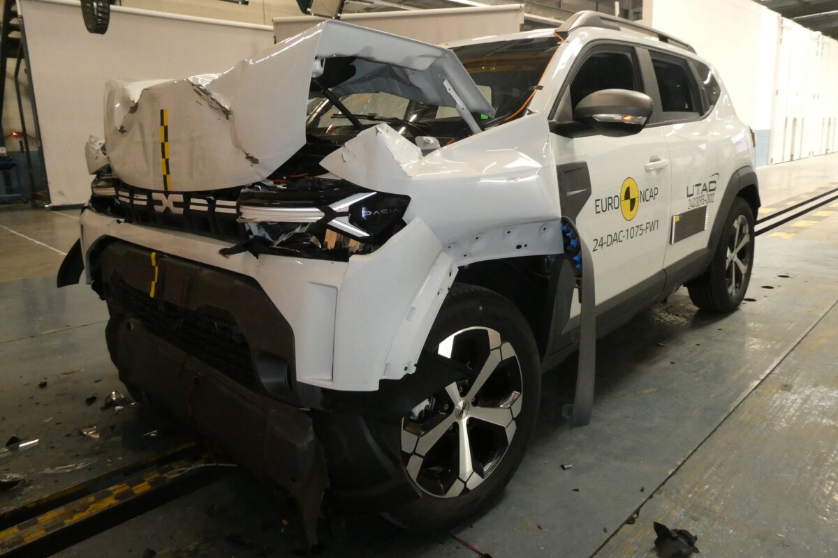 Euro NCAP 2024 Dacia Duster - Vezess