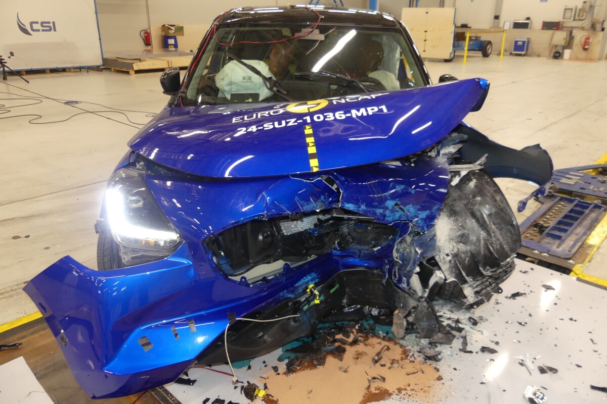 Euro NCAP 2024 Suzuki Swift - Vezess