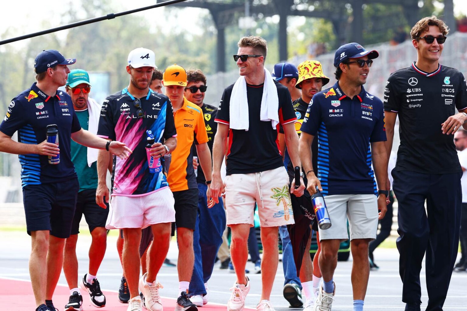 F1 hírek | A legfrissebb Forma-1 hírek a Vezessen