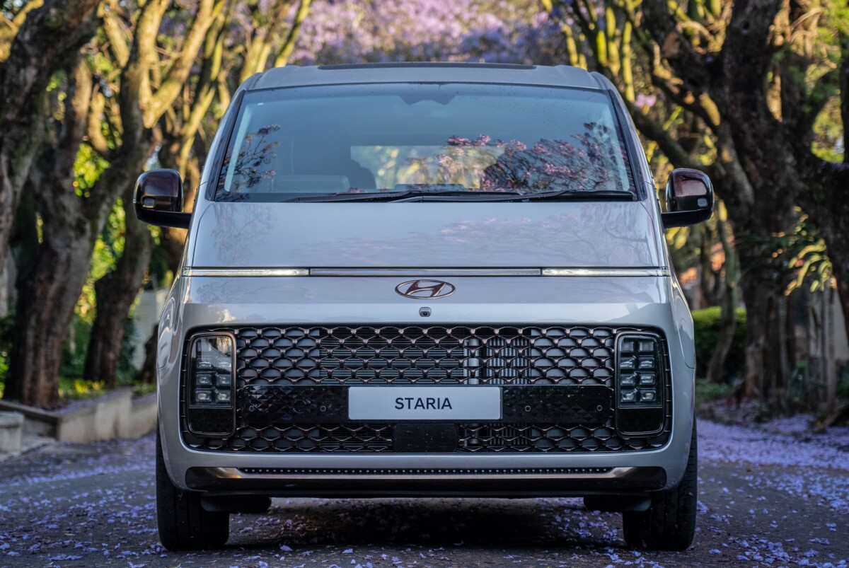 Hyundai Staria Electric 2026 - Vezess