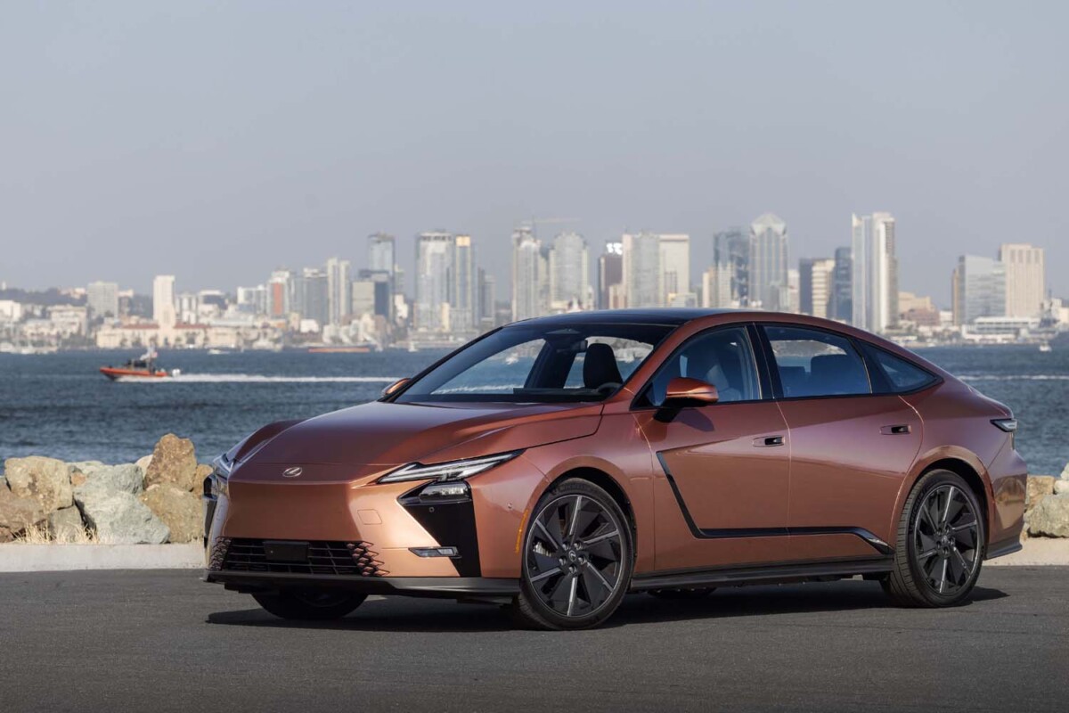 Lexus, amilyen még nem volt - Vezess